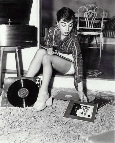Livesour Sexy Audrey Hepburn 6342