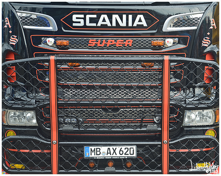 SCANIA: Scania Super R620 V8 Schubert Tegernsee front