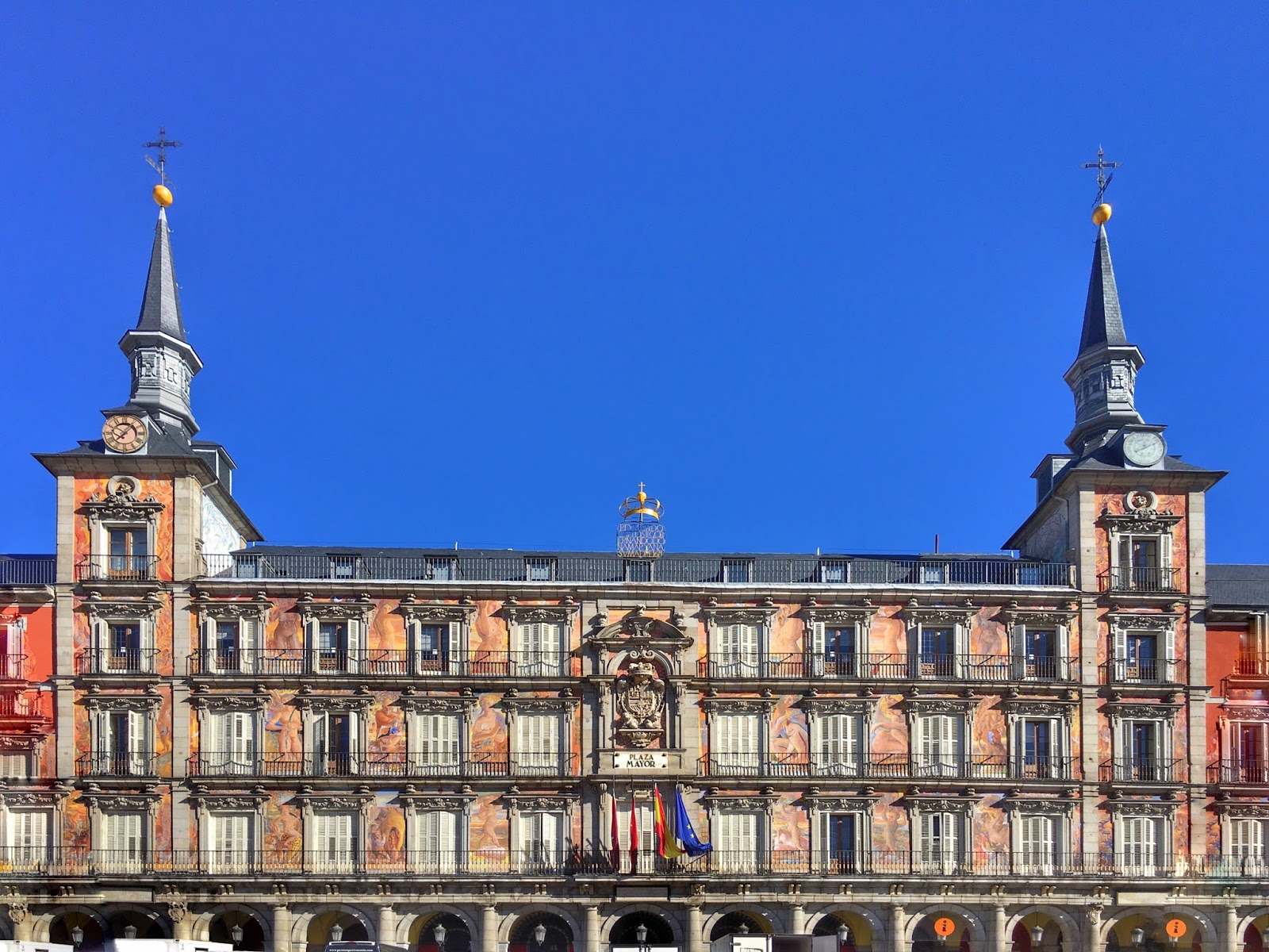 p h o t o g a l l e r y