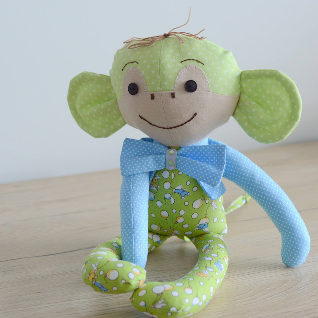 Gee's Projects: Monty Monkey soft toy, new pattern.