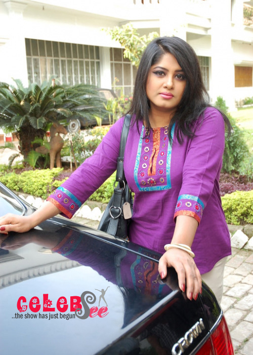 Bangladeshi Hot Flim Actress Moushumi CelebSee BD CelebSee