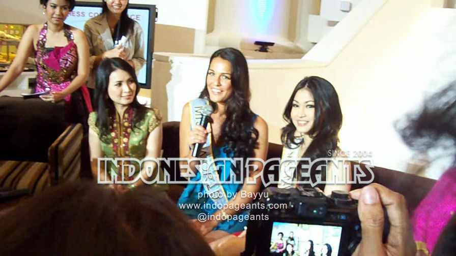 The Royal Visit : A Look Back at Miss World Visits to Indonesia ...