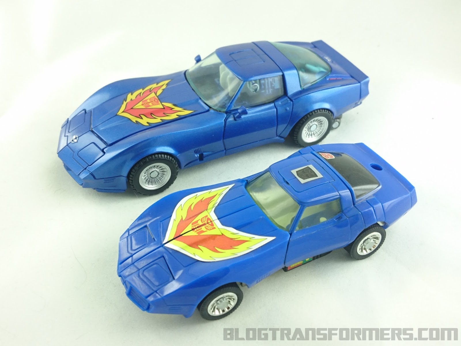 Blog Transformers.com: 1303: Masterpiece MP-25 Tracks