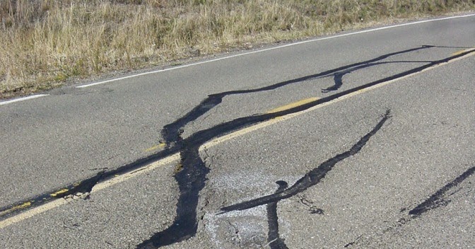 Geotripper: Why did the Road Cross the San Andreas Fault? 16 Years of ...