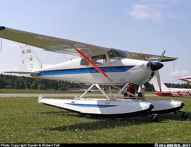 HANGAR MUSEU: (SERIE MODELOS DE AVIOES) HIDRO AVIAO CESSNA CSN 172 G2A ...