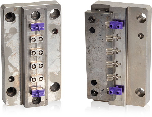 The LEGO® Minifigure at 40: Moulds | New Elementary: LEGO® parts, sets ...