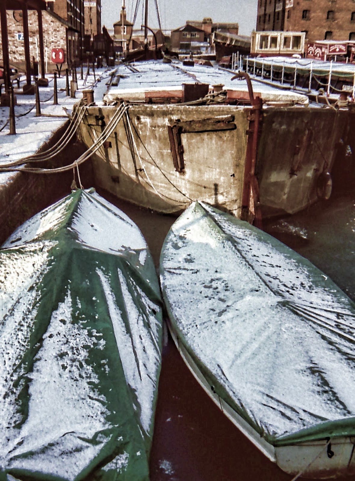 COTSWOLDS CASCADE: THE CONCRETE BARGE