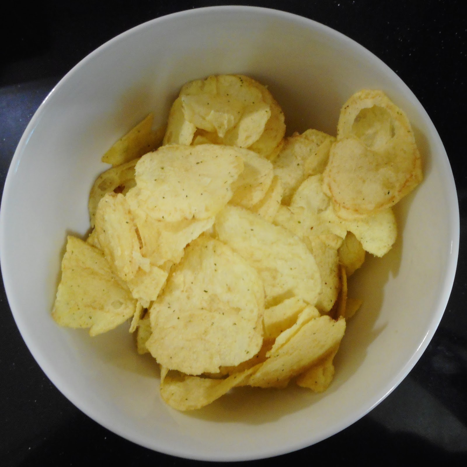 Cheeseburger Crisps & Other Stories: Lay's TV Paka O Smaku Fromage