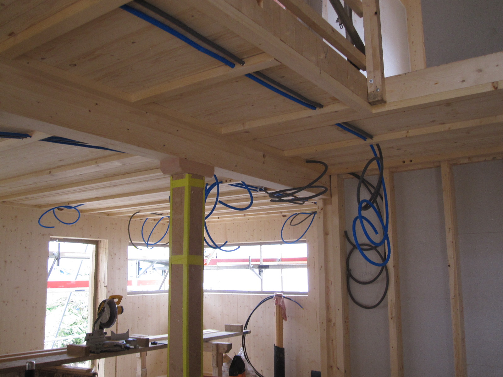 Holzhaus - wir bauen ein Haus aus Holz: Elektroinstallation