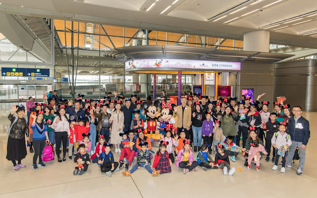 香港迪士尼樂園度假區 全新「奇妙直通」客務中心（“Magic Gateway” Guest Service Center）正式開幕 ...