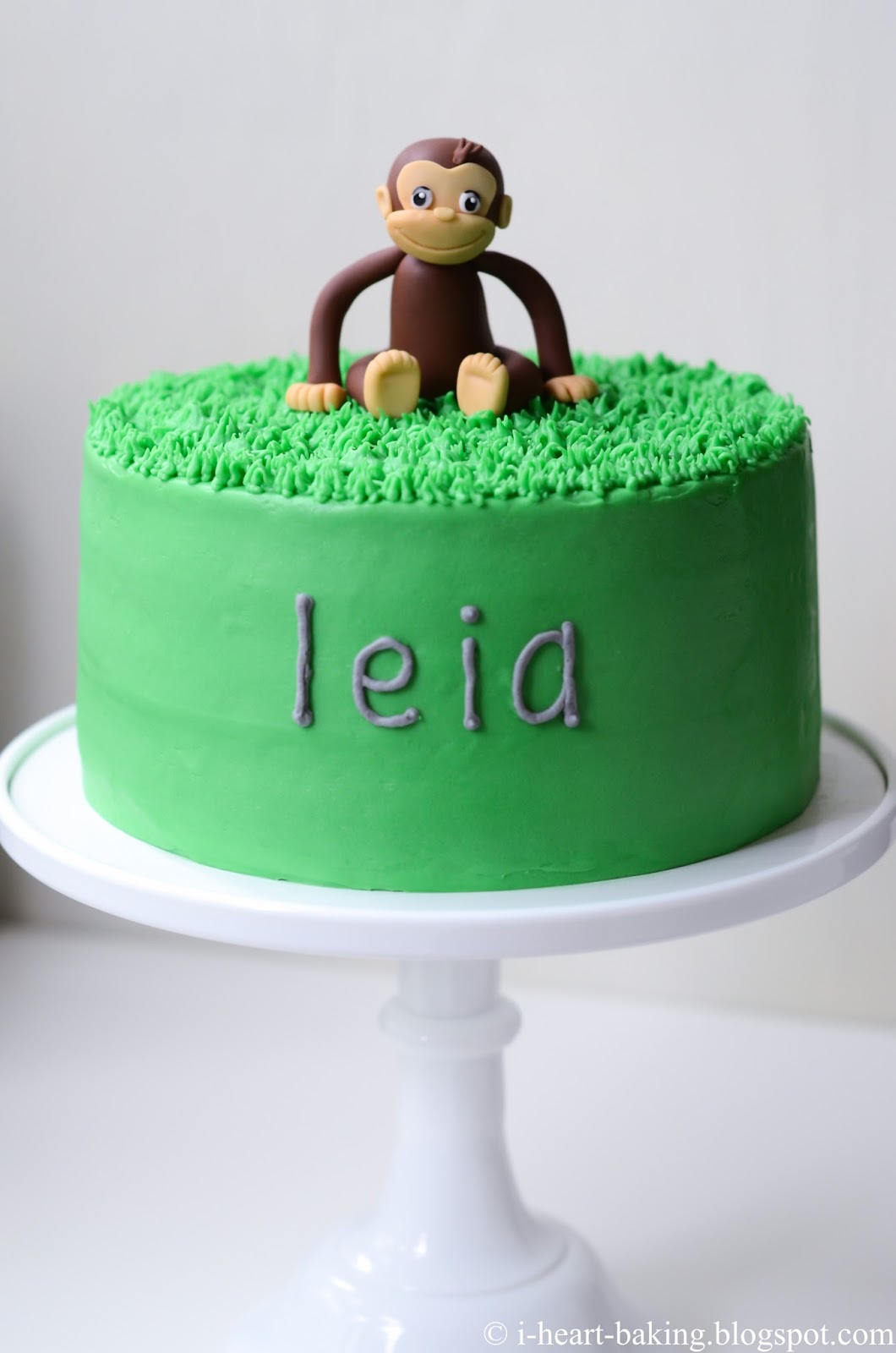 i heart baking!: curious george birthday cake with handmade fondant topper