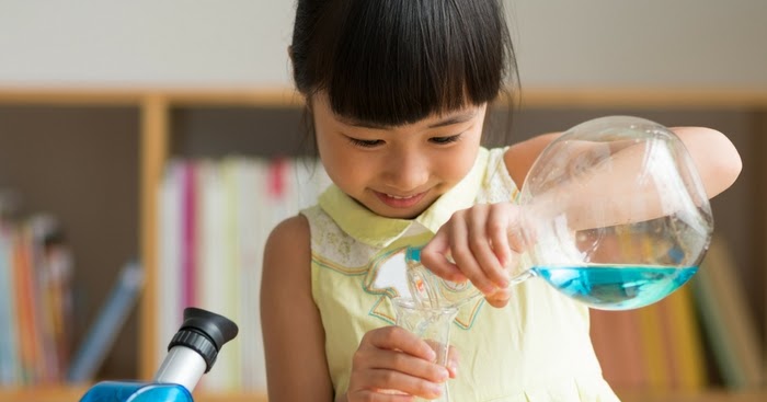 10 Ways To Raise Curious Kids | What Can We Do With Paper And Glue