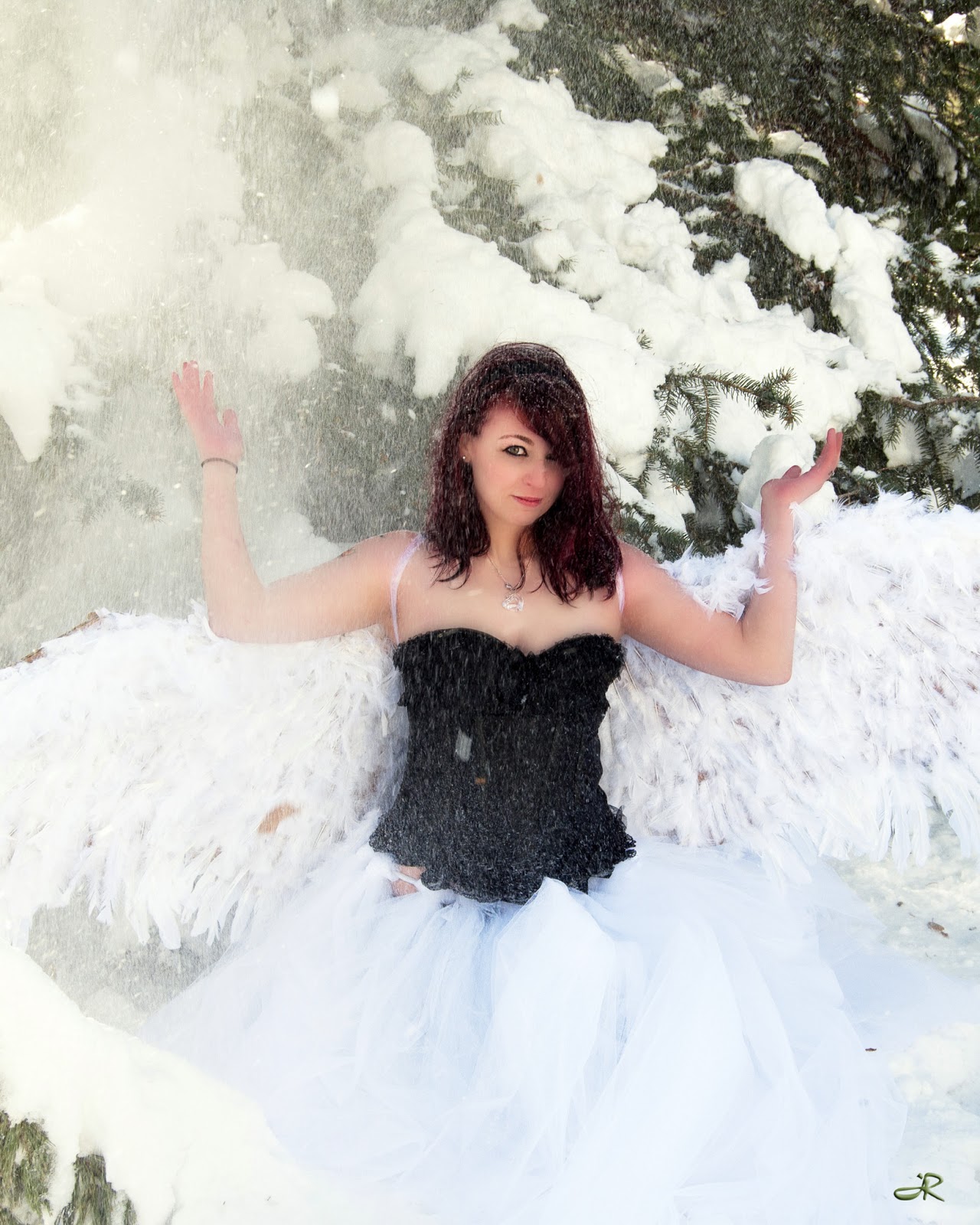 Jacque Russell Imagery: Destinee Playing in Snow ~ Jacque Russell ...