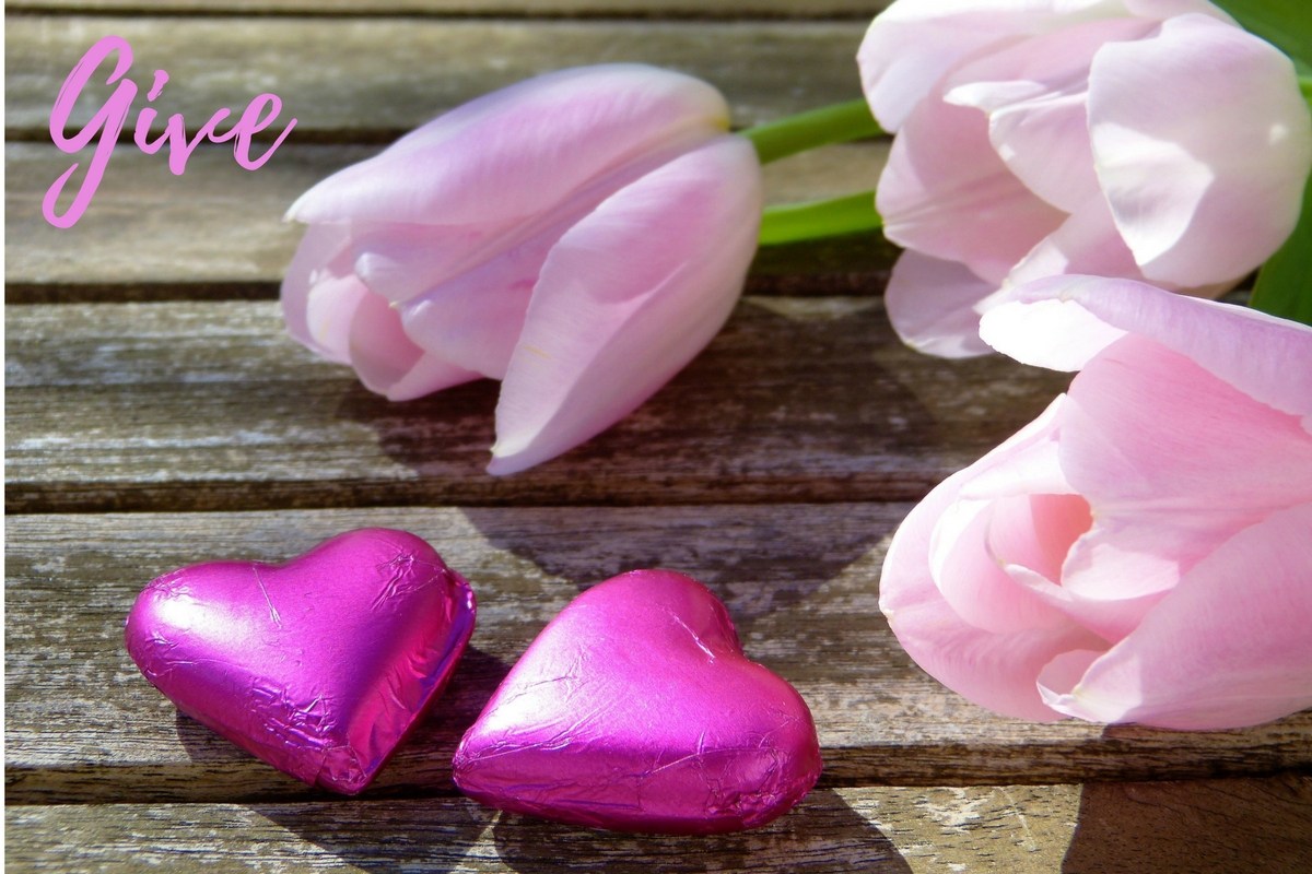 Life is Beautiful: Gives is always more blessed..........