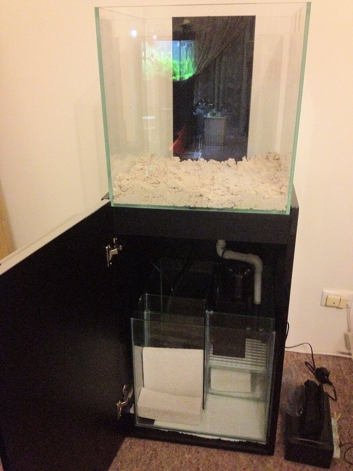 Emboli's Aquariums: [MARINE TANK] Custom made sump