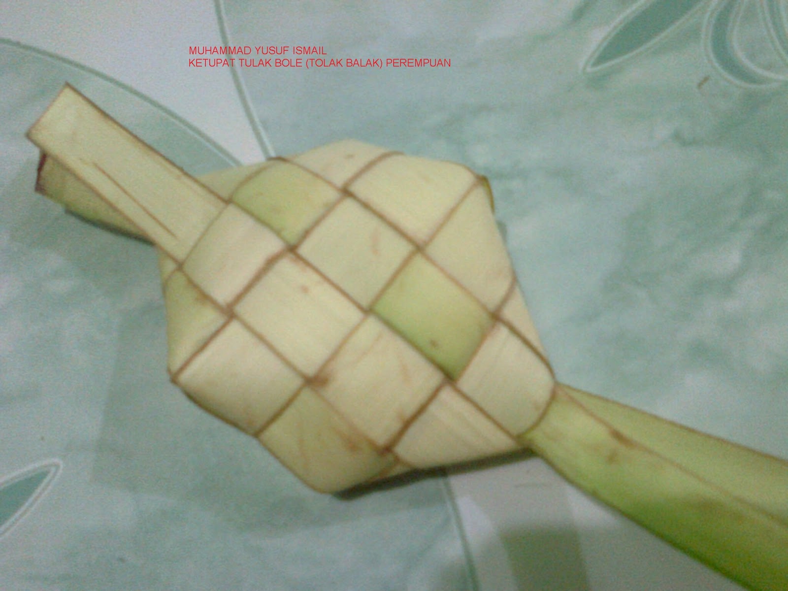 Pantai Sisi: KETUPAT