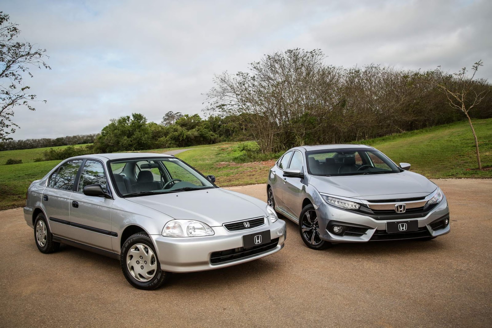 Honda Civic no Brasil: detalhes das 6º e 10ª gerações - vídeo