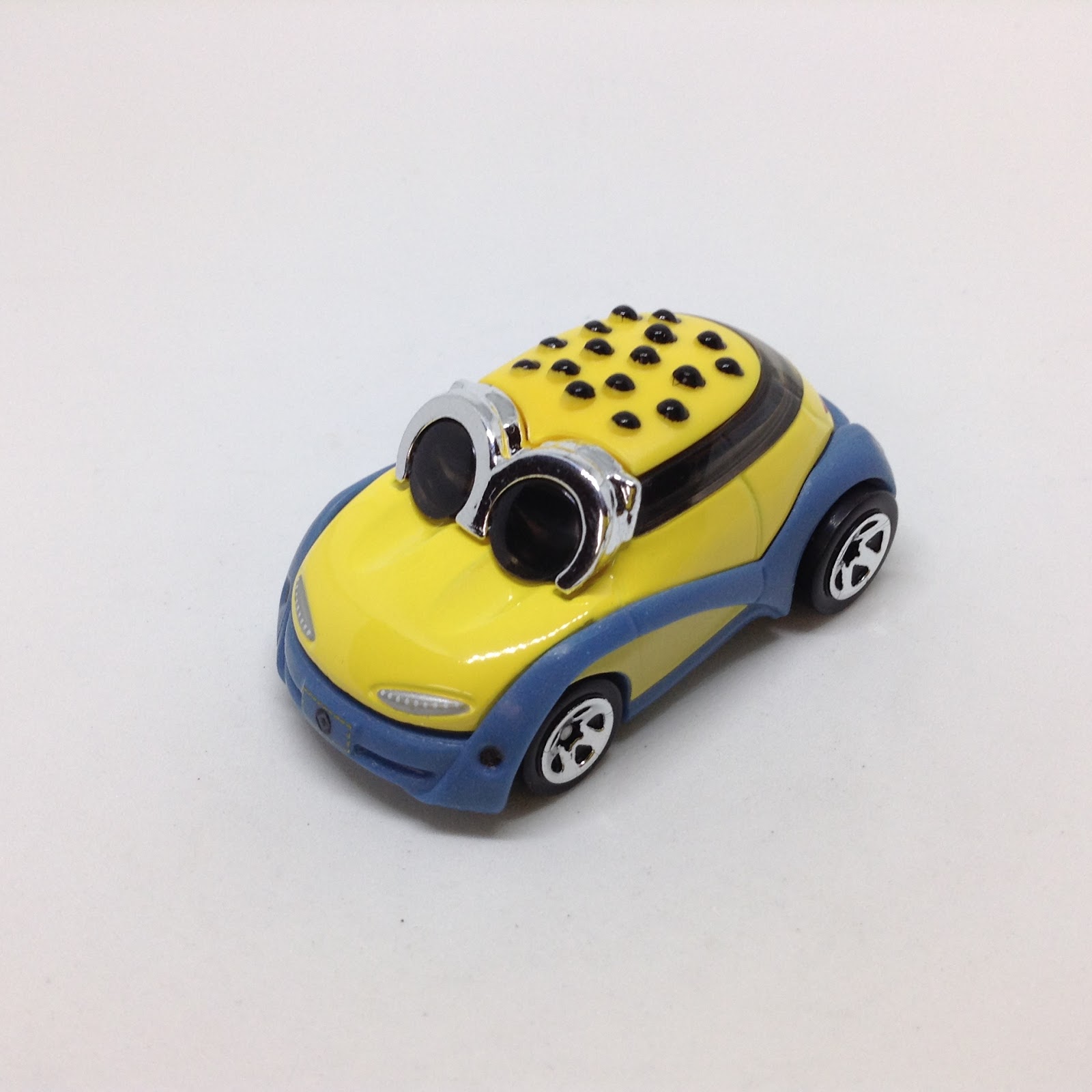 JULIAN'S HOT WHEELS BLOG: Minion Jerry (2017 Despicable Me 3 Character Car)