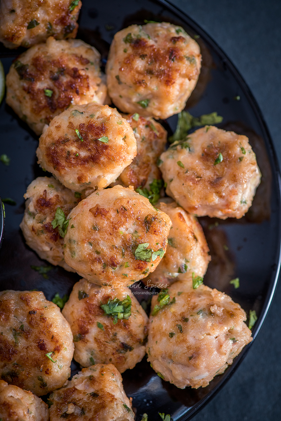 Color and Spices: Chingri macher bora...