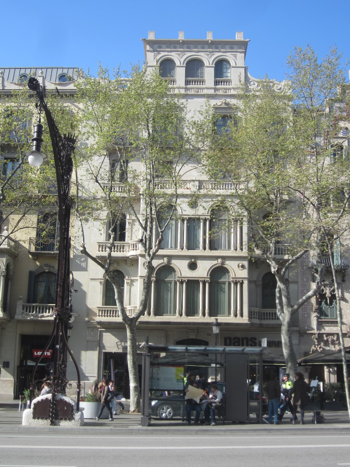 Redescubriendo Barcelona y más allá: 30/03/2016 Casa Bonet