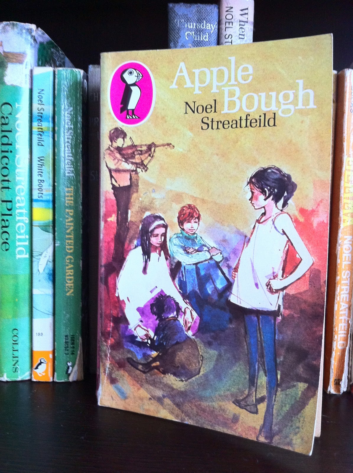 Books Anonymous: Apple Bough - Noel Streatfield