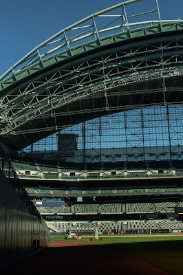 Midwestern City Girl: Behind Home Plate & Beyond: Free Day at Miller Park