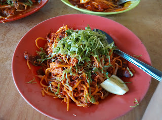 Our Journey : Penang Pulau Tikus - Bangkok Lane Famous Mee Goreng Sotong