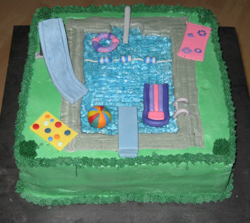 Adam's Best Cake Decorating: It's a pool party