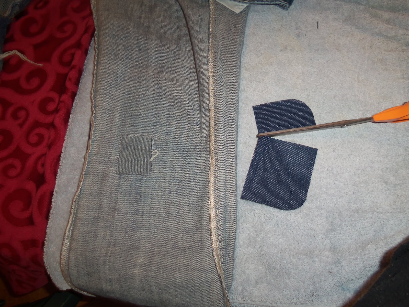 Confessions of a Theta Mom: "Hole" solution to hole-riffic pants