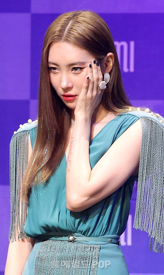 180904 [Photos] PRESS - Sunmi “Warning” Album Showcase