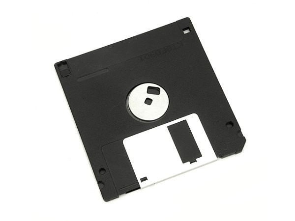 Amazing 5D Glass Storage Device - Omnie Solutions Blog - Web And Mobile ...