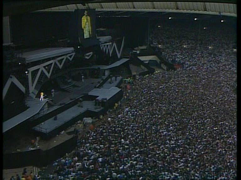 Volver a escuchar: AN197 – Queen - recital en Wembley Stadium UK 12-07 ...