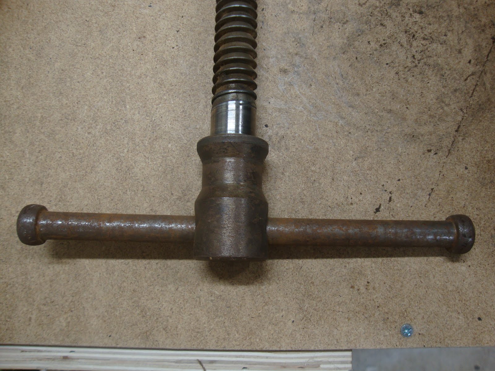 Woodworking in a Tiny Shop: Record No. 53E Vise Clean-up - Part 2