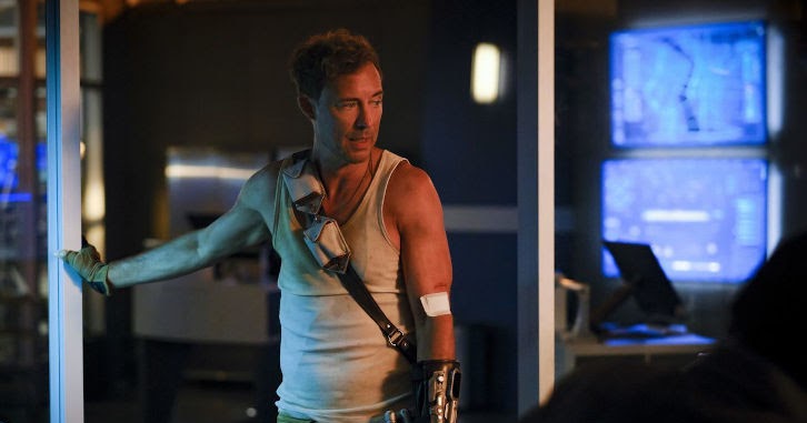 The Flash - Episode 6.05 - Kiss Kiss Breach Breach - Promo, Sneak Peek ...