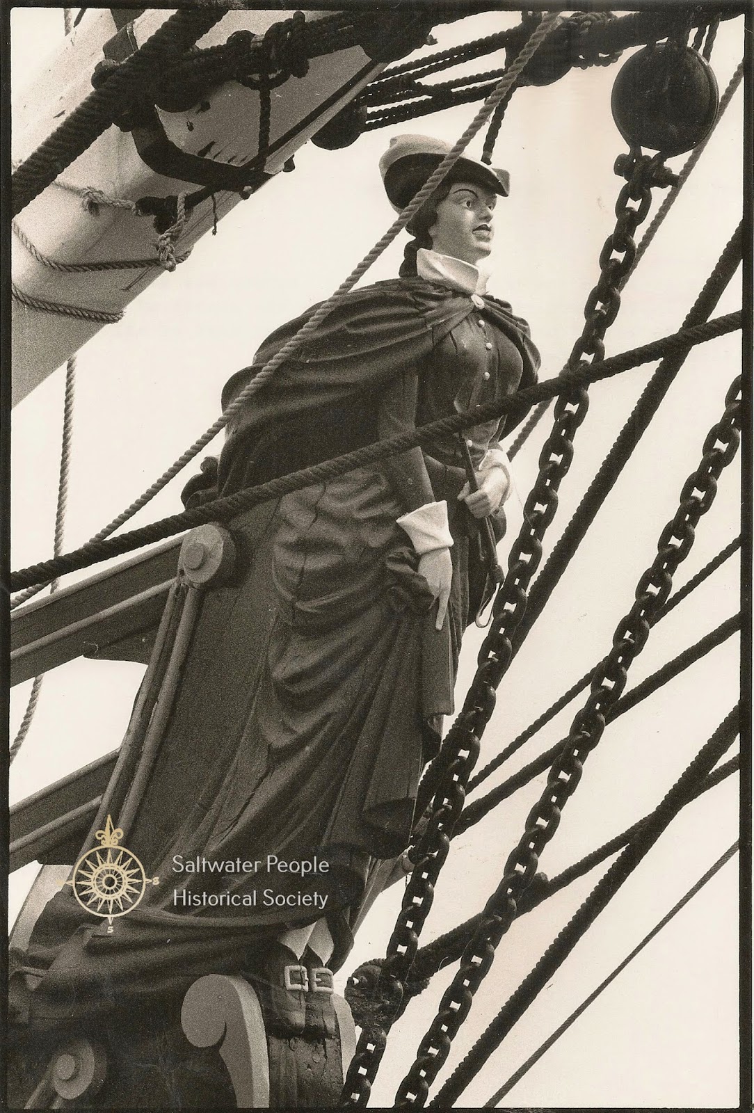 Saltwater People Log: GILDED LADY LUCK Figureheads of BOUNTY, RED ...