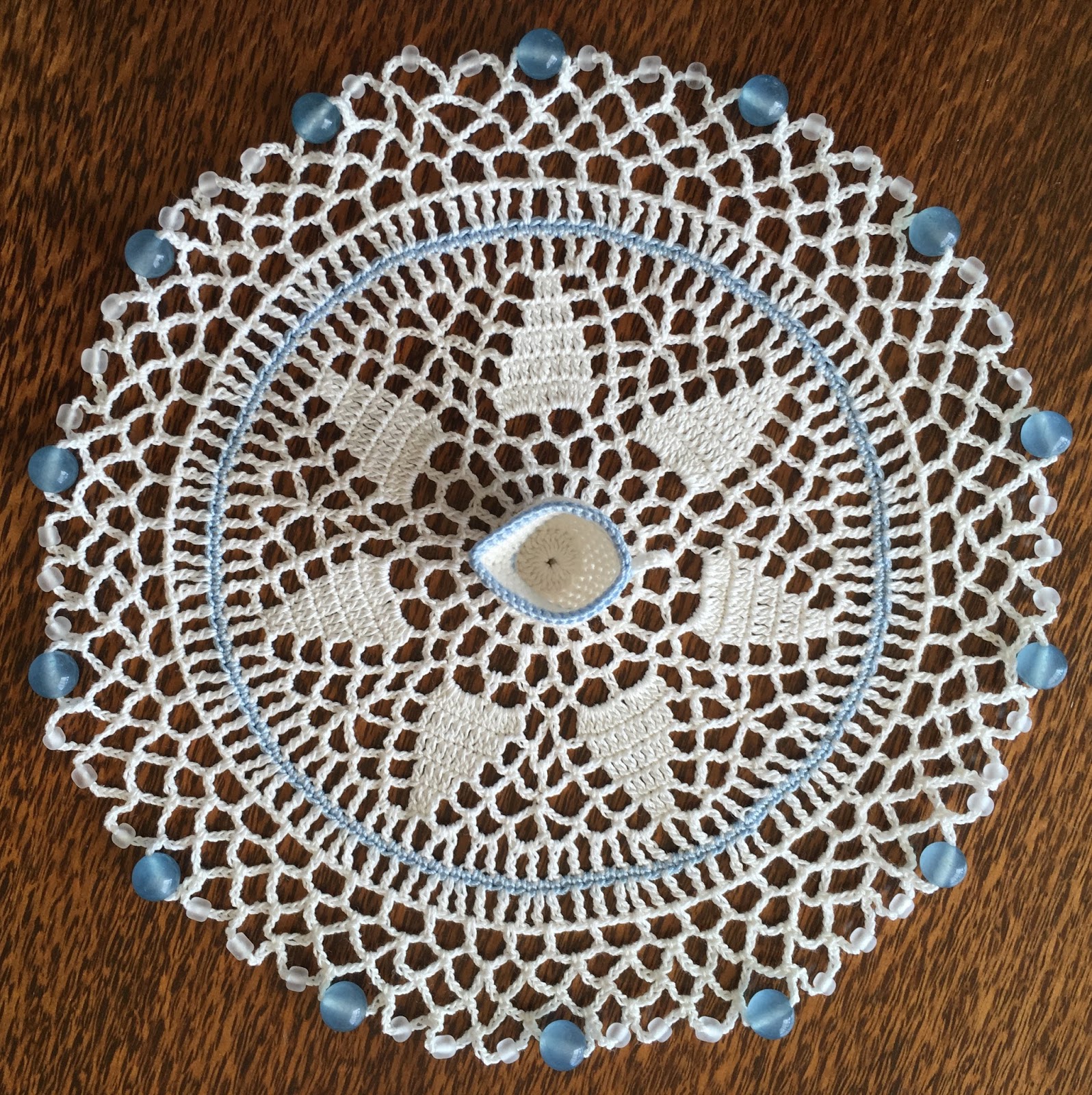 Free Crochet Pattern - Milk Jug Cover with Figural Milk Jug