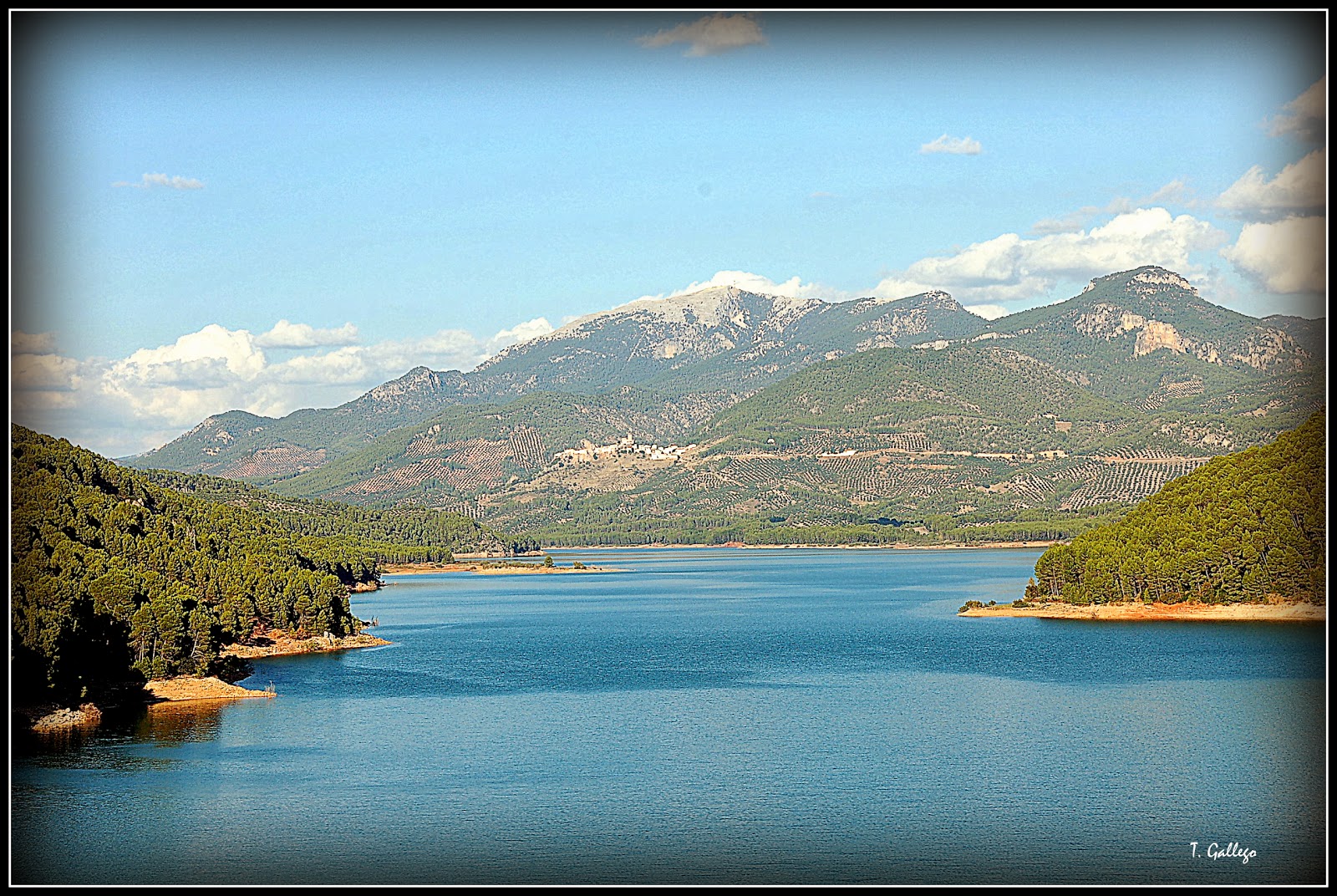 EMBALSE DE "EL TRANCO"