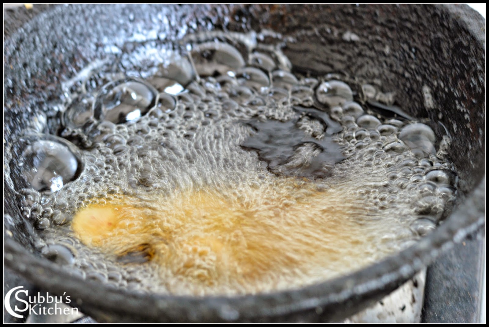 Kara Kara Buttons Recipe | Crispy Buttons Recipe - Subbus Kitchen