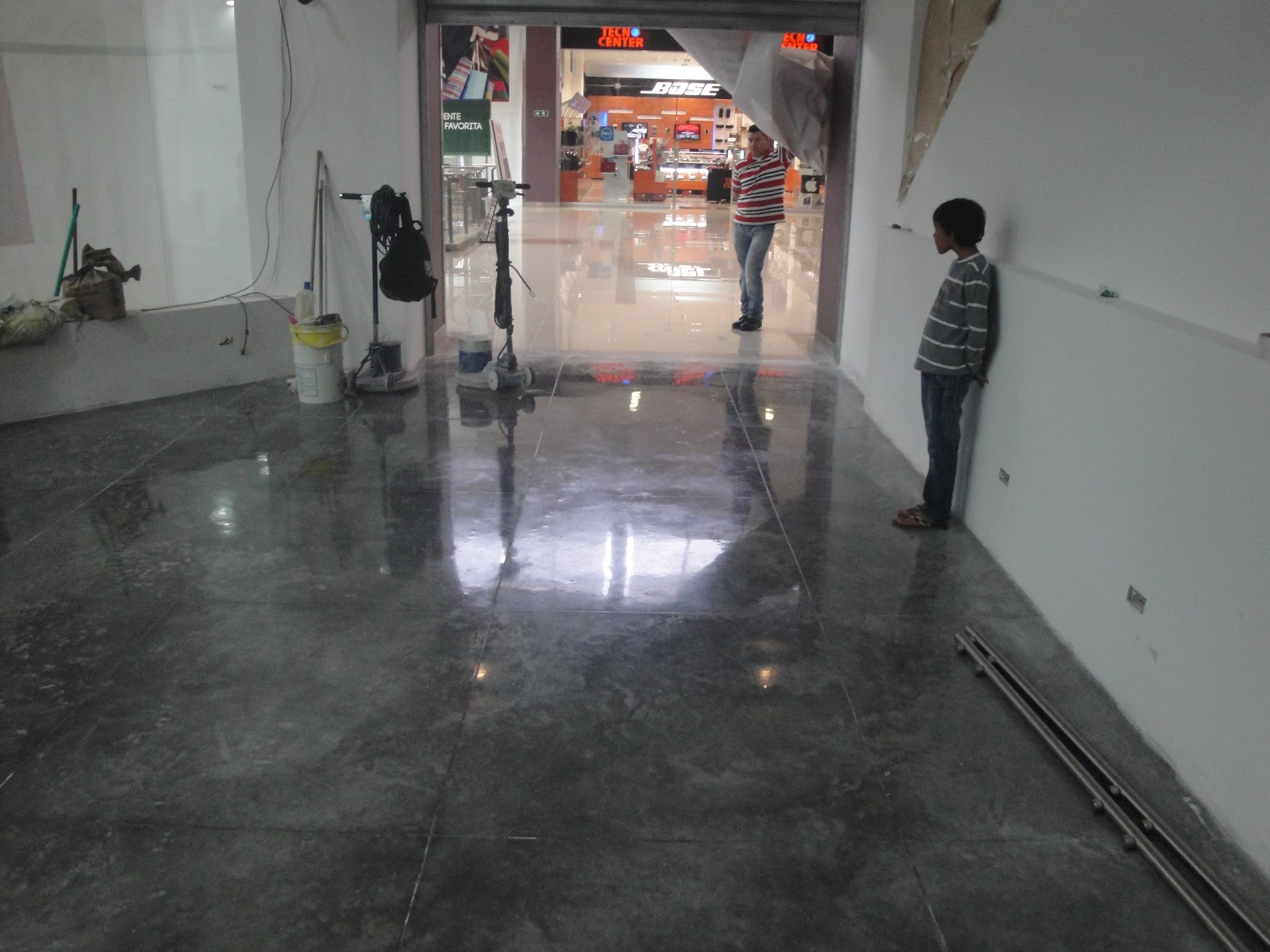 PISOS EN CONCRETO PULIDO: PISOS EN CONCRETO PULIDO O CEMENTO PULIDO