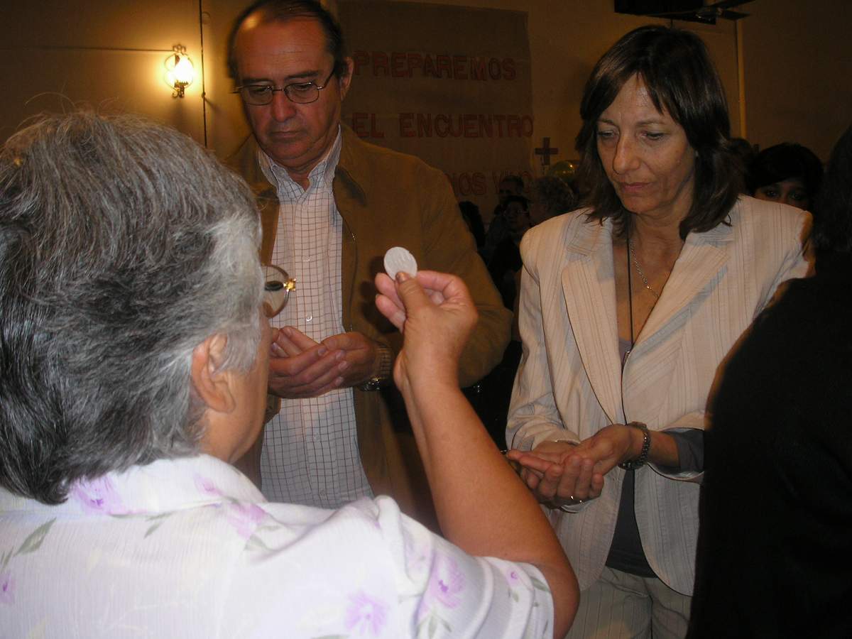 Casamientos ~ Parroquia Cristo Resucitado