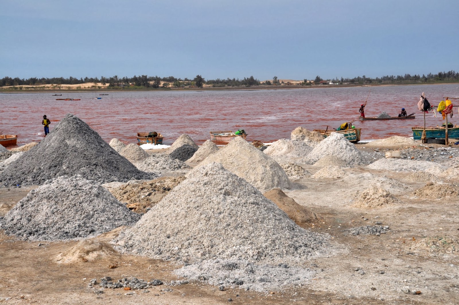 Pink Lake In Senegal - Lake Retba - Unbelievable Info