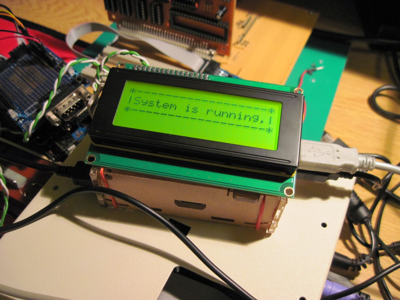 Homebrew Computers: Raspberry Pi, I2C LCD screen and Safe Power Down ...