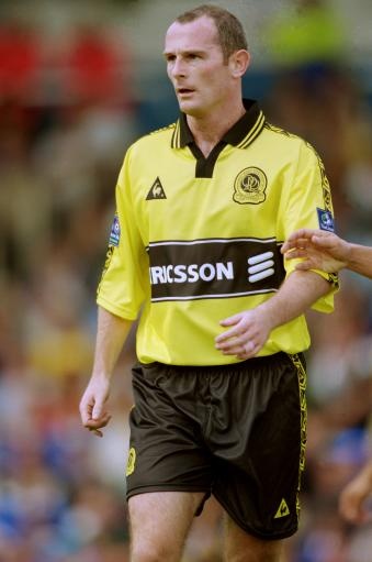 History of QPR kits: 1998/99