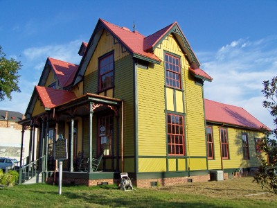 Explore Southern History: Tennessee Williams Boyhood Home - Columbus ...