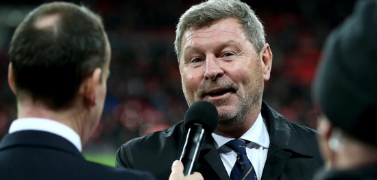 Nouveau maillot de football 2019 2020: Maillot de foot 2019-Clive Allen