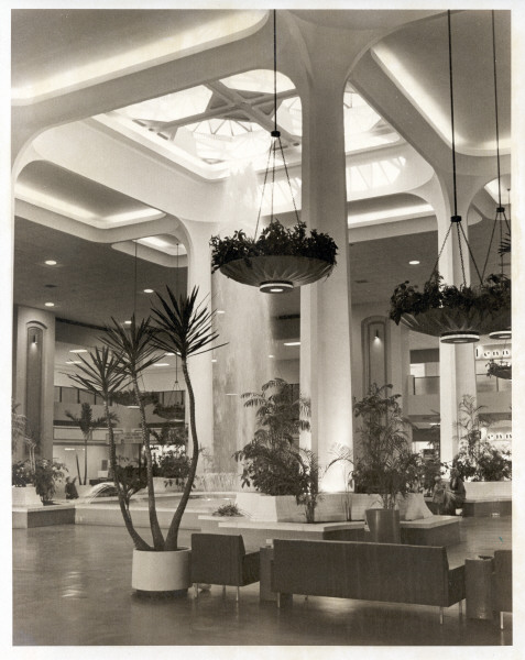 Our Nostalgic Memories: Cinderella City Mall