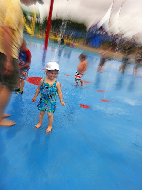 McKinney Mommas: Wordless Wednesday: Splash Pads in Allen, TX
