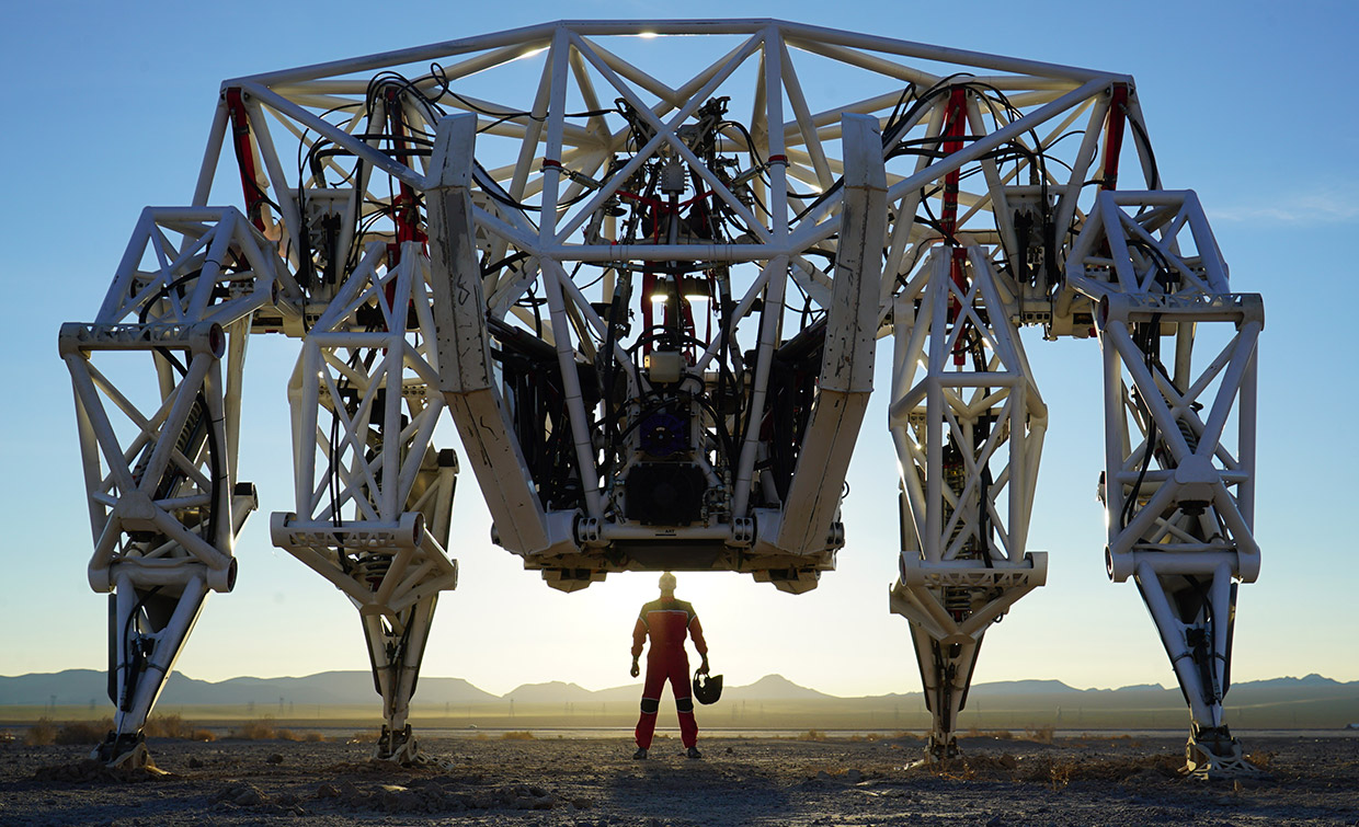 NEWS: Mech racing is now a thing | The Test Pit