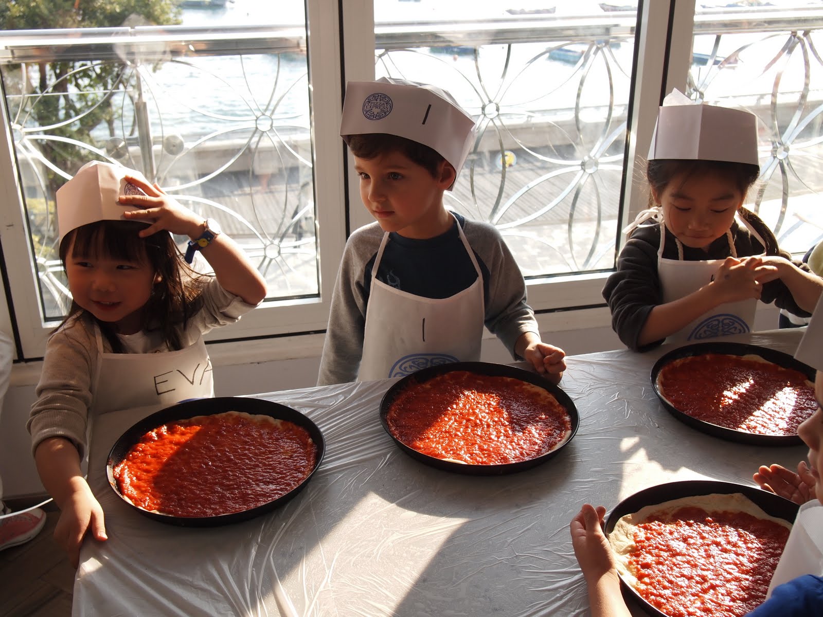 Baby Eva's Life Journal: Pizza Express Pizza Making Party