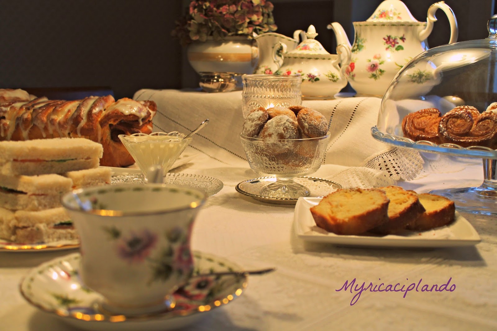 Mesa Lista para el Té - Myricaciplando